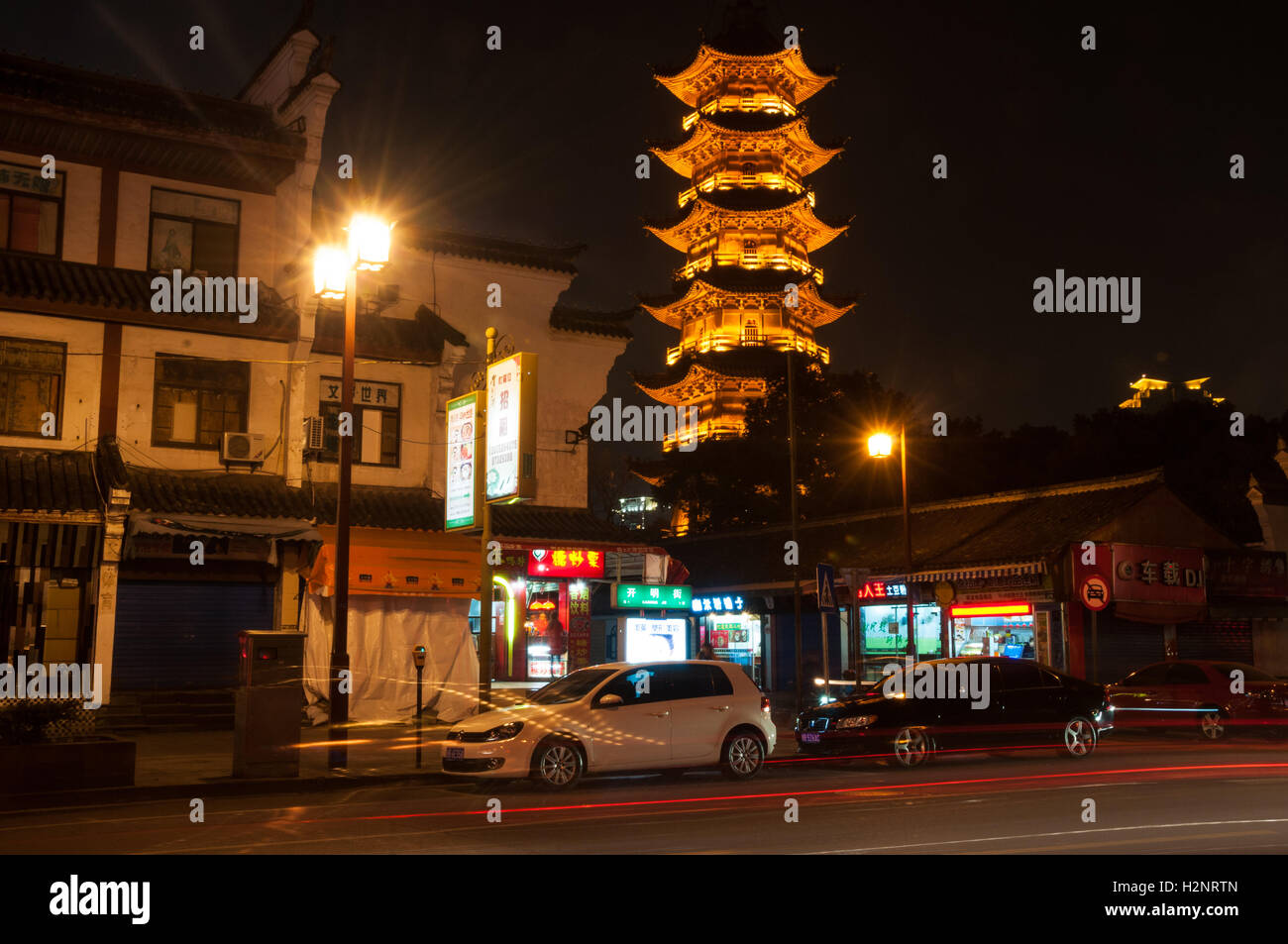 Night scene of the Chenghuang Miao City God temple area of Ningbo with ...