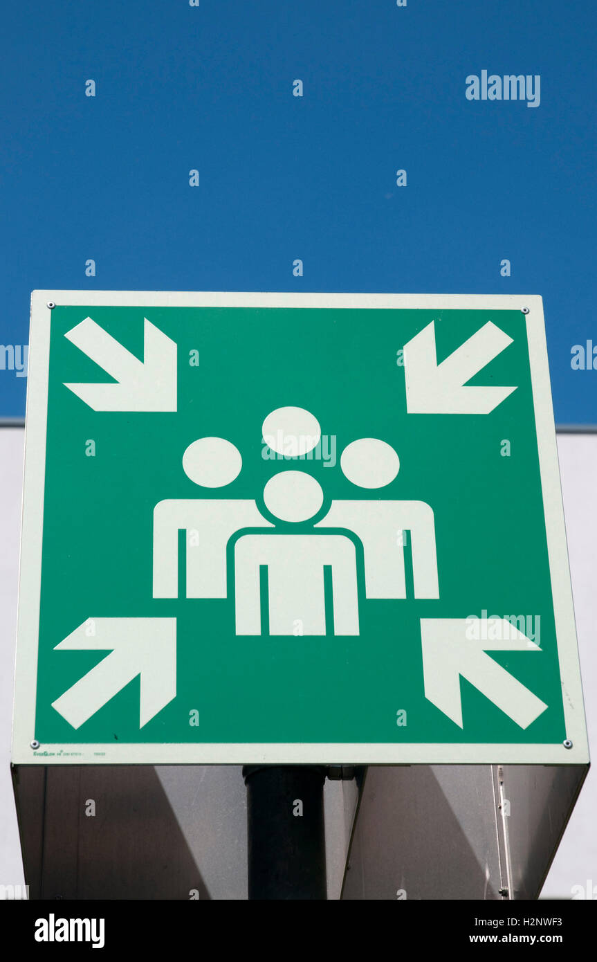 Sign, meeting point Stock Photo - Alamy