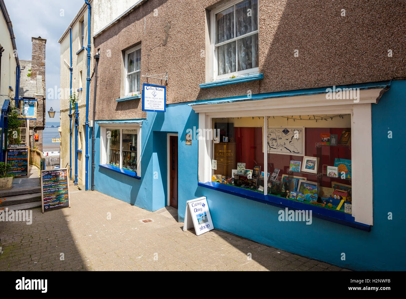 Tenby town centre Stock Photo - Alamy