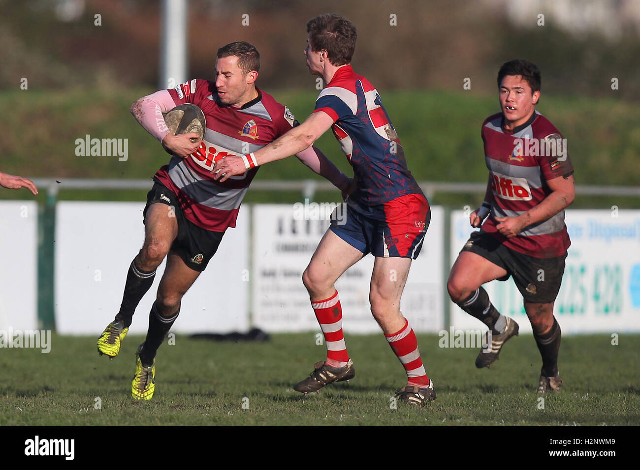 Barking RFC vs Dorking RFC - Rugby at Gale Street, Dagenham - 08/02/14 ...