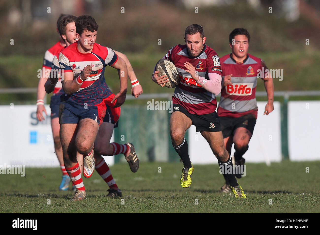 Barking RFC vs Dorking RFC - Rugby at Gale Street, Dagenham - 08/02/14 ...
