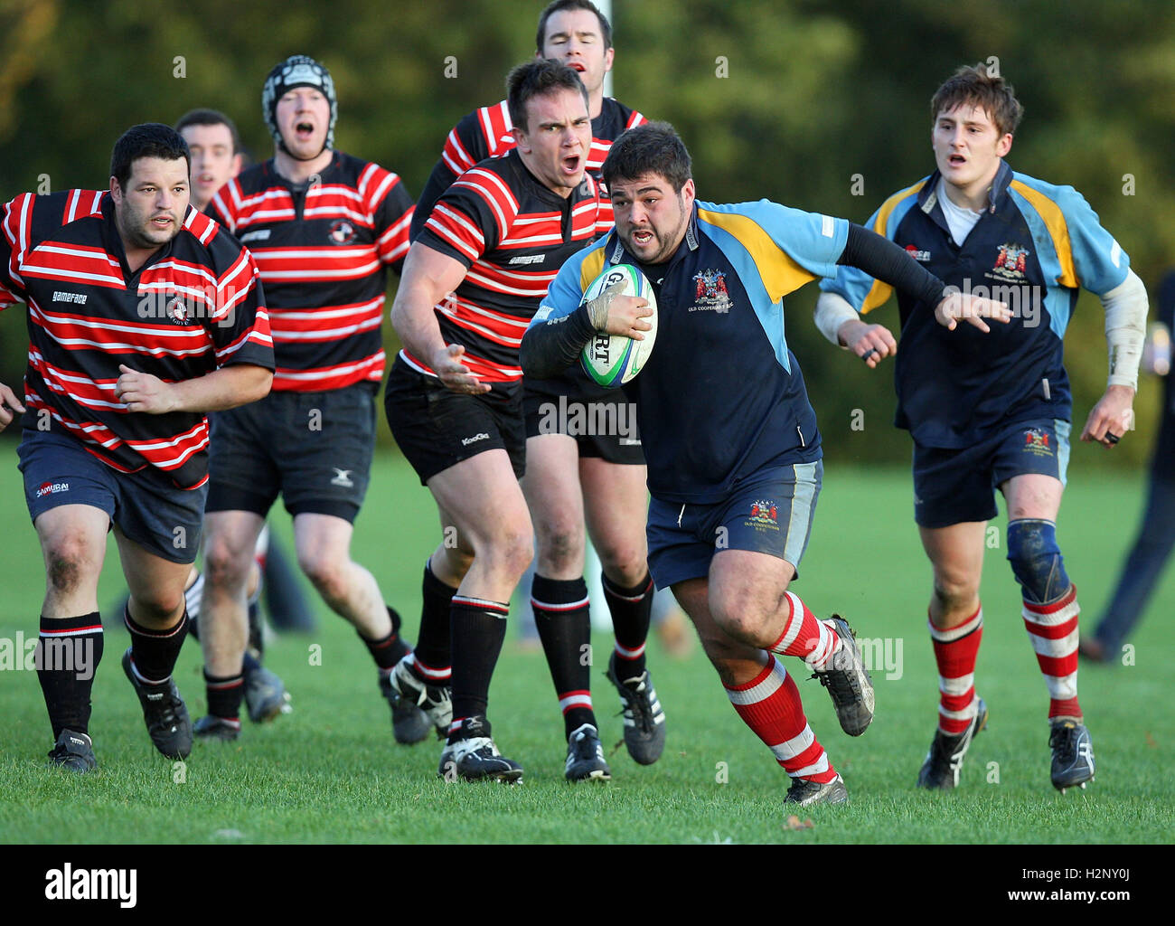 Rob Anderson of Old Cooperians on his way to a try - Old Cooperians RFC ...