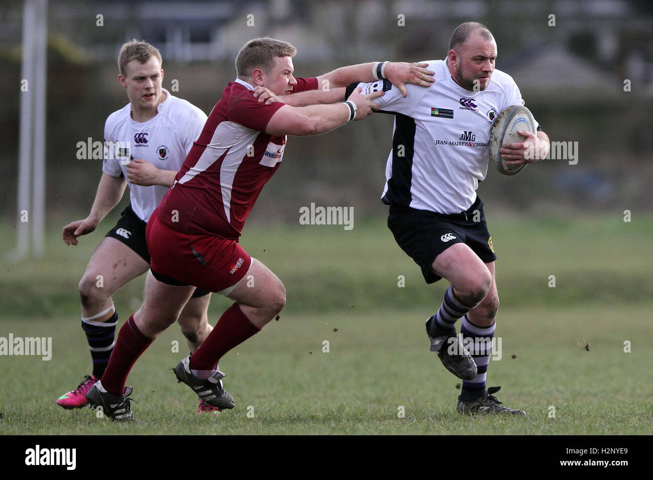 Rugby player on pitch hi-res stock photography and images - Alamy