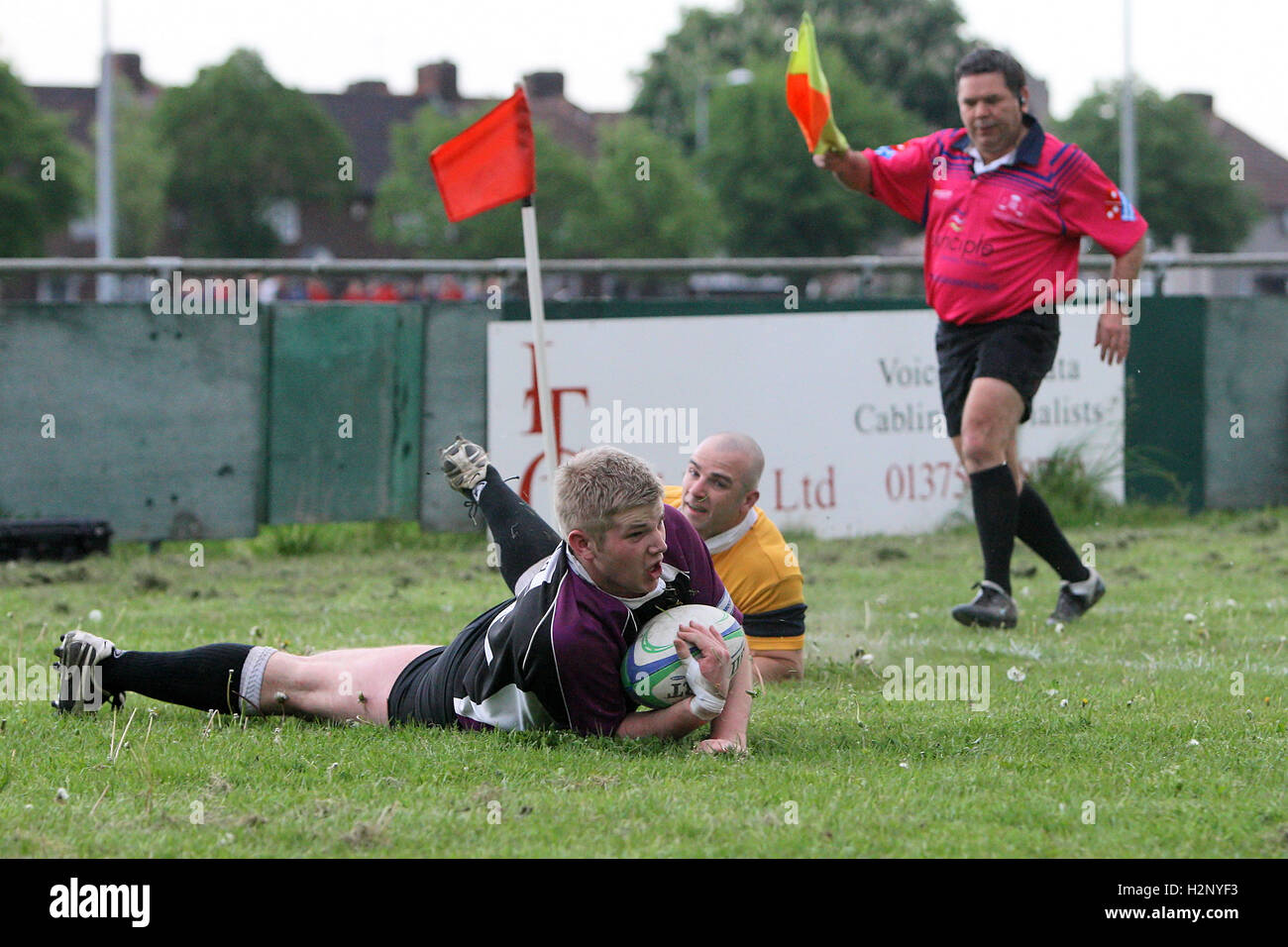 Thurrock rfc player hi-res stock photography and images - Alamy