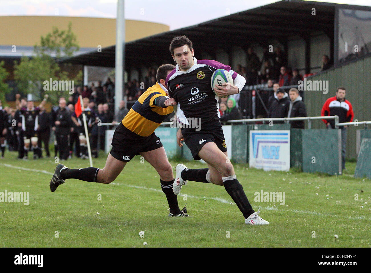Thurrock rfc player hi-res stock photography and images - Alamy