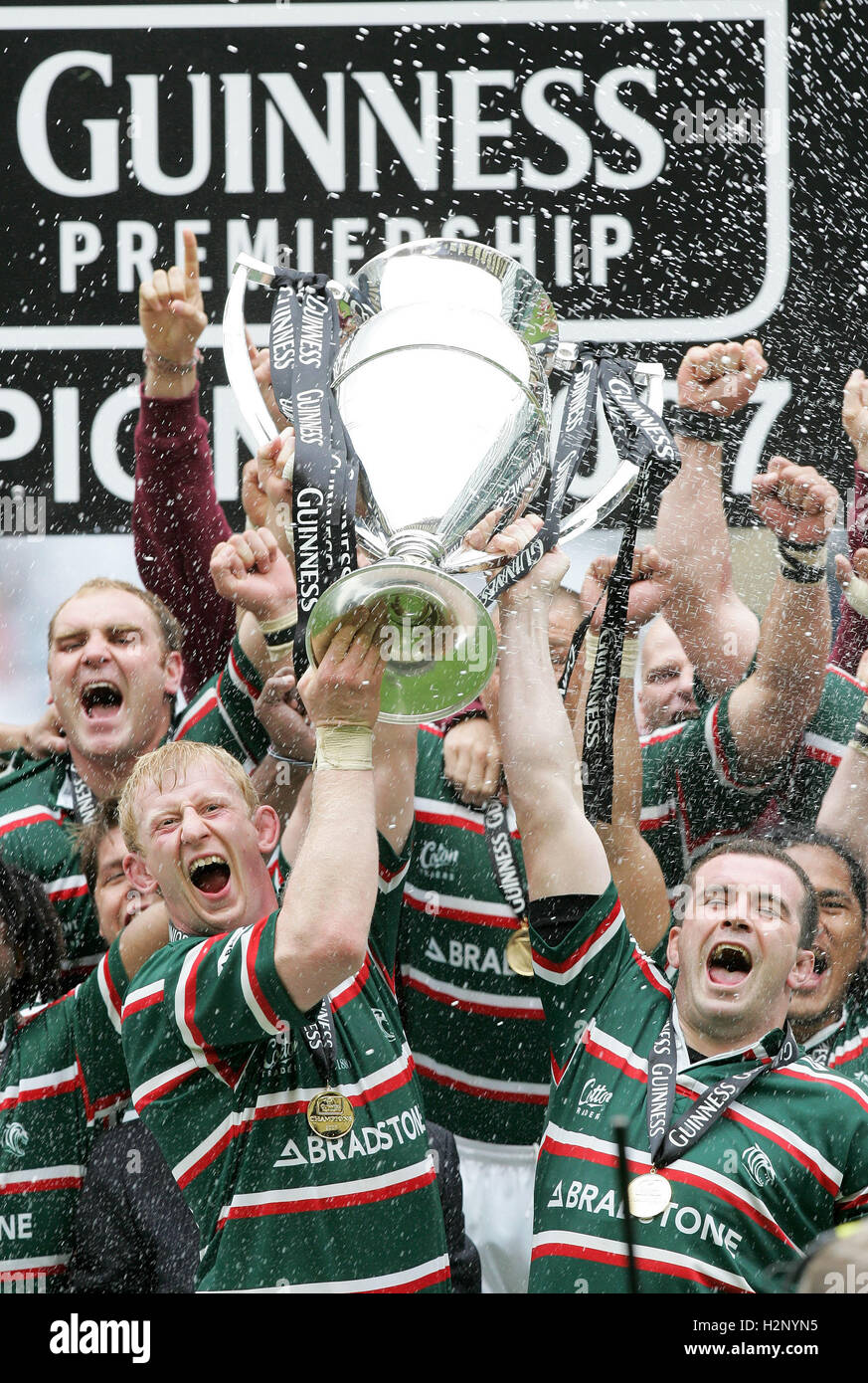 Leicester celebrate with the Guinness Premiership Trophy - Gloucester ...
