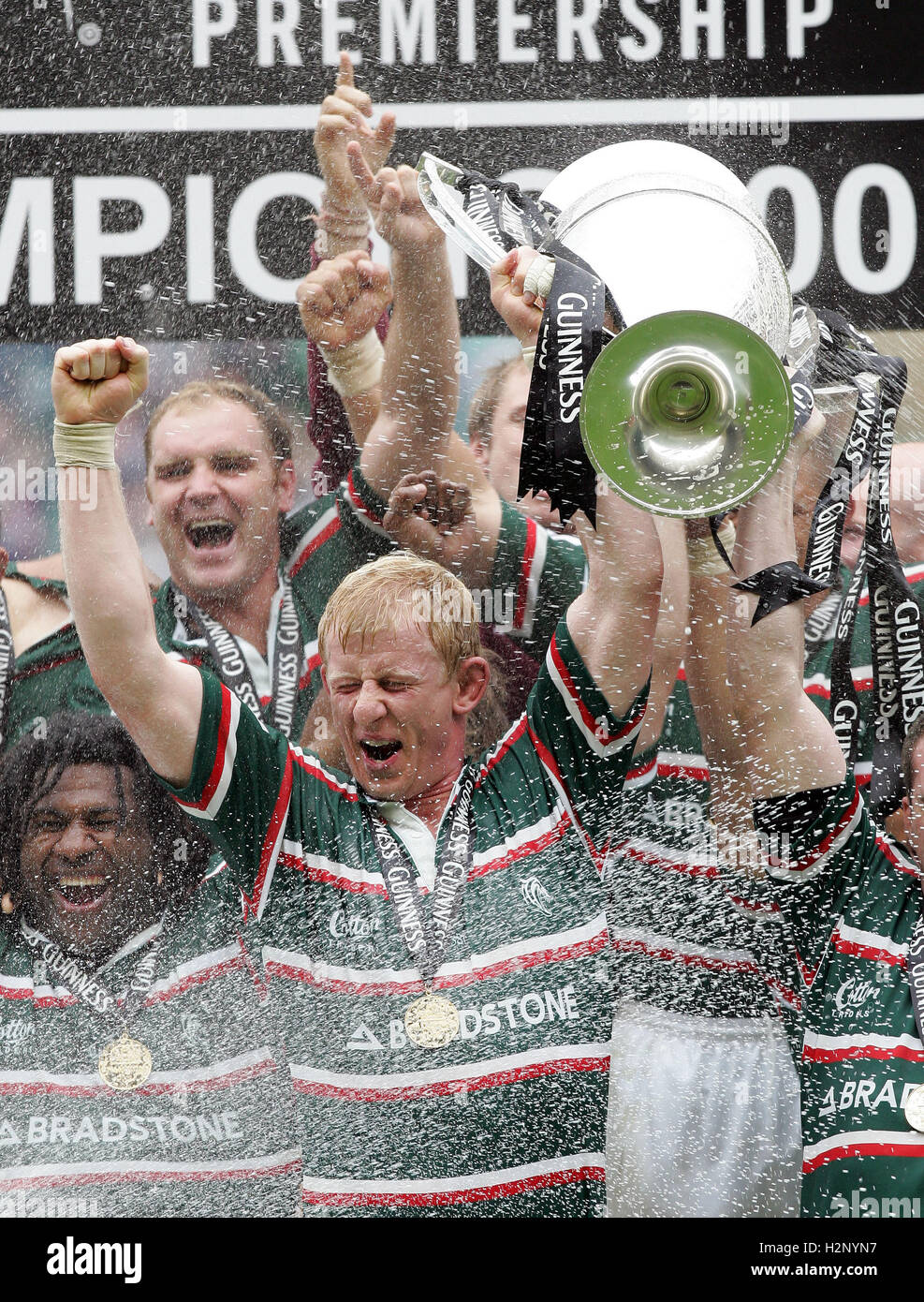 Leicester celebrate with the Guinness Premiership Trophy - Gloucester ...