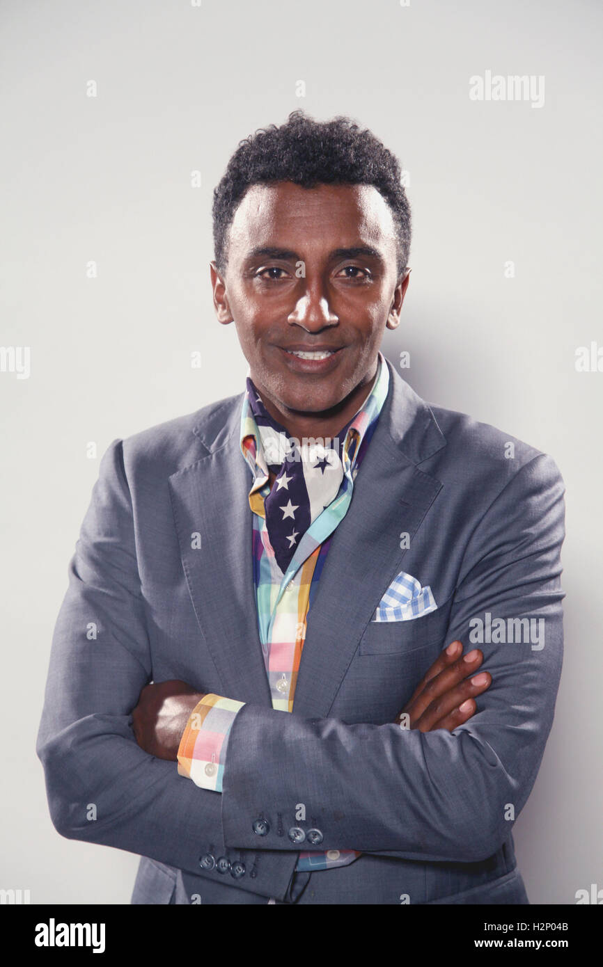 Ethiopian food new york hi-res stock photography and images - Alamy