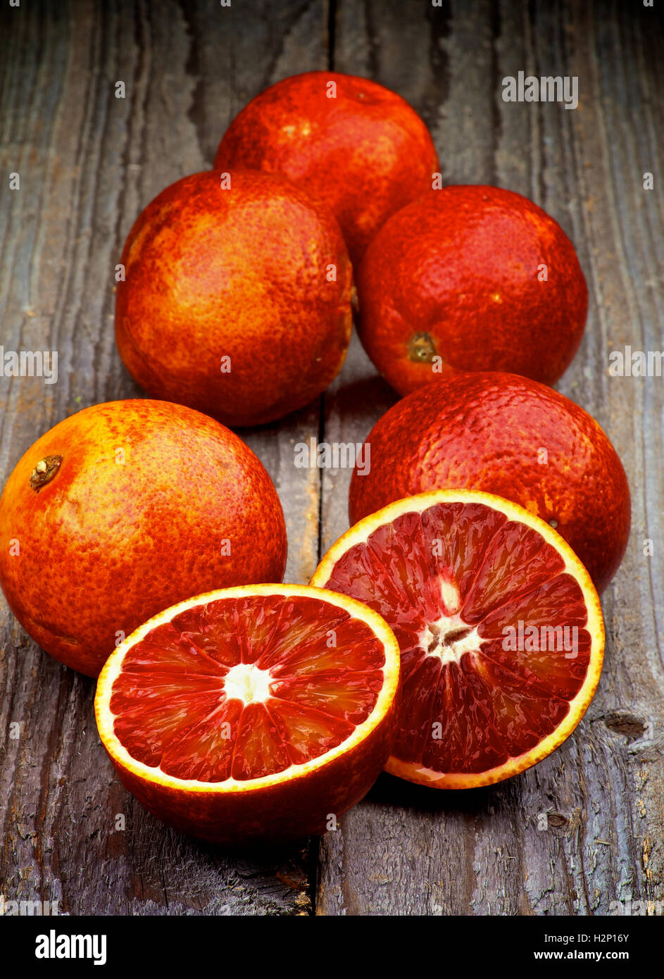 Blood orange freshness circle chopped hi-res stock photography and ...
