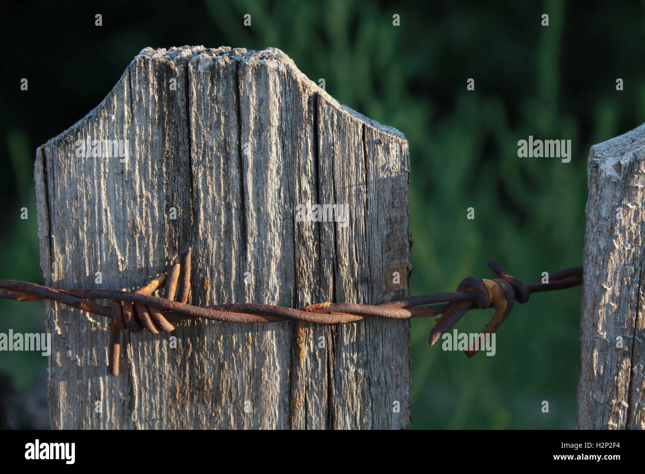 Rusty metal pole hi-res stock photography and images - Alamy