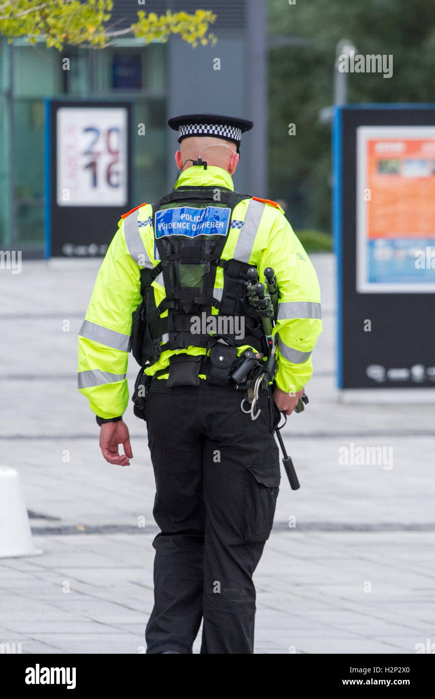 police force officer service policeman pc wpc cop copper law ...