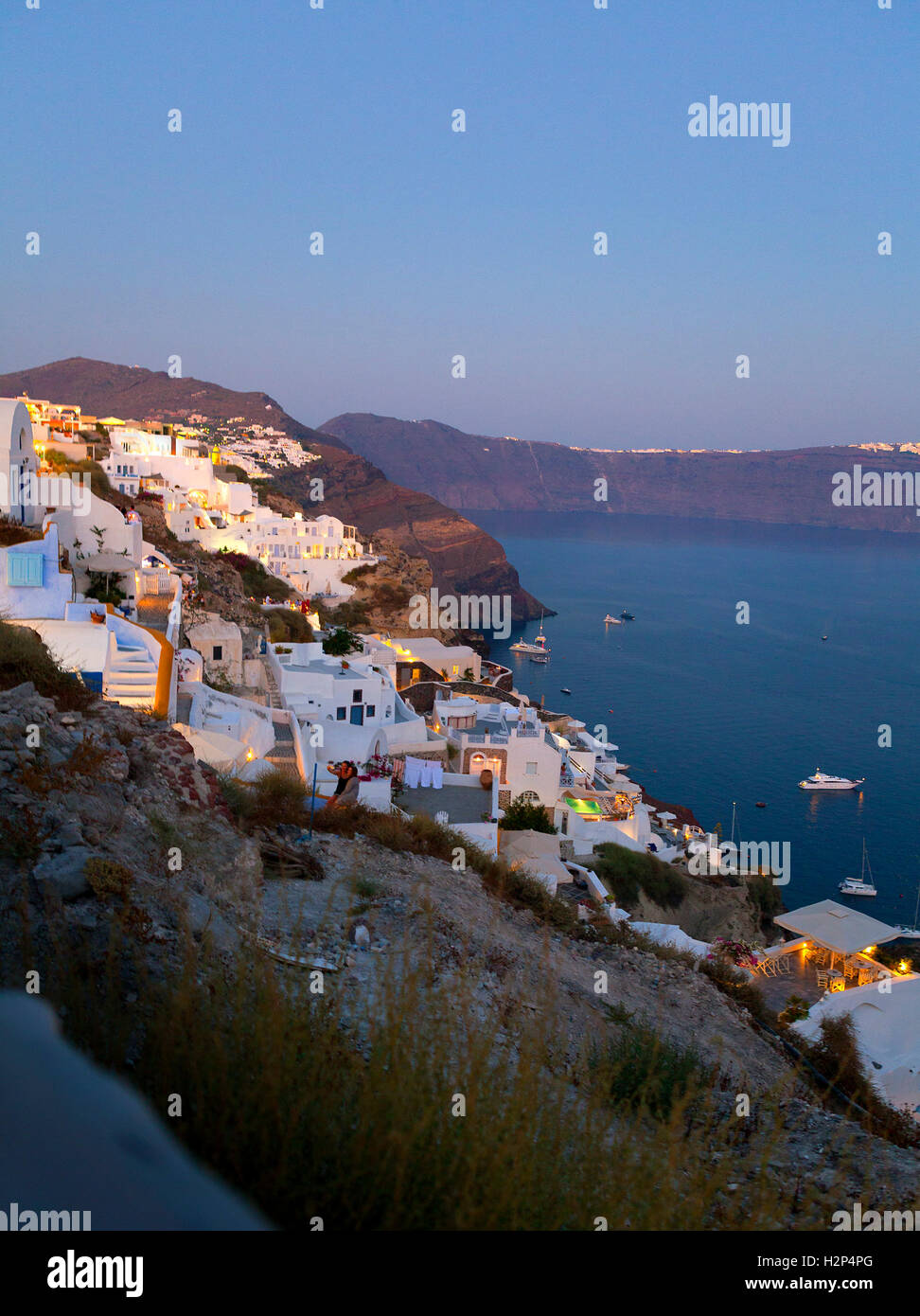 Santorini volcano hi-res stock photography and images - Alamy