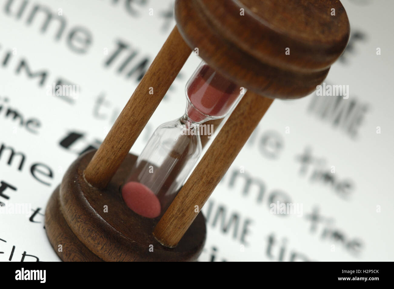 Old egg timer hi-res stock photography and images - Alamy