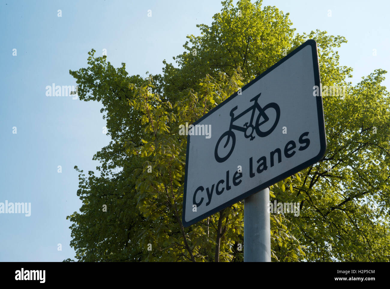 Cycle Lane Sign Stock Photo - Alamy