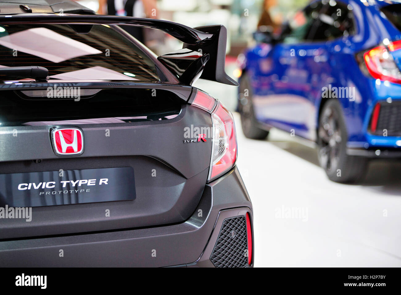 Typer hi-res stock photography and images - Alamy
