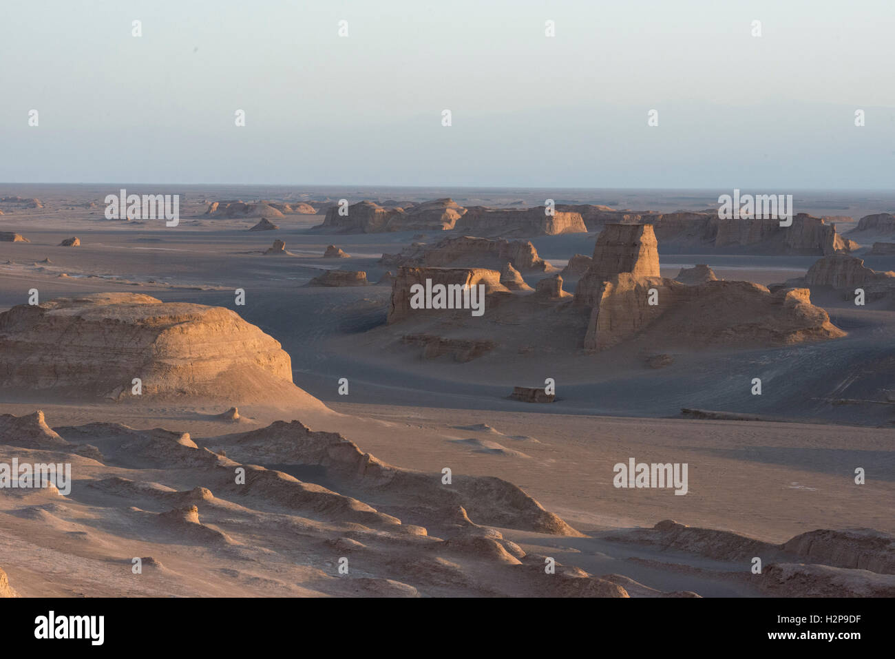 Shahdad hi-res stock photography and images - Alamy