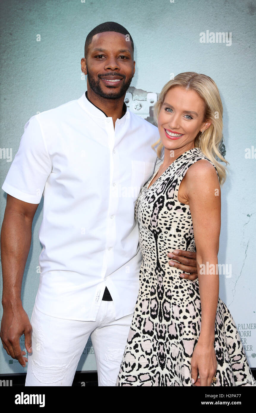 Premiere of New Line Cinema's 'Lights Out' - Arrivals Featuring: Kerry ...