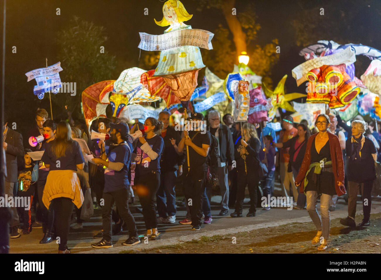 Local residents joined by Columbia University students and faculty ...