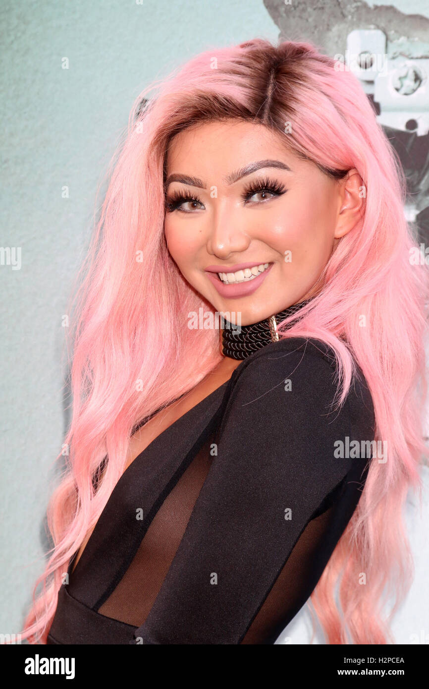 Los Angeles Premiere of 'Lights Out' held at the TCL Chinese Theatre ...