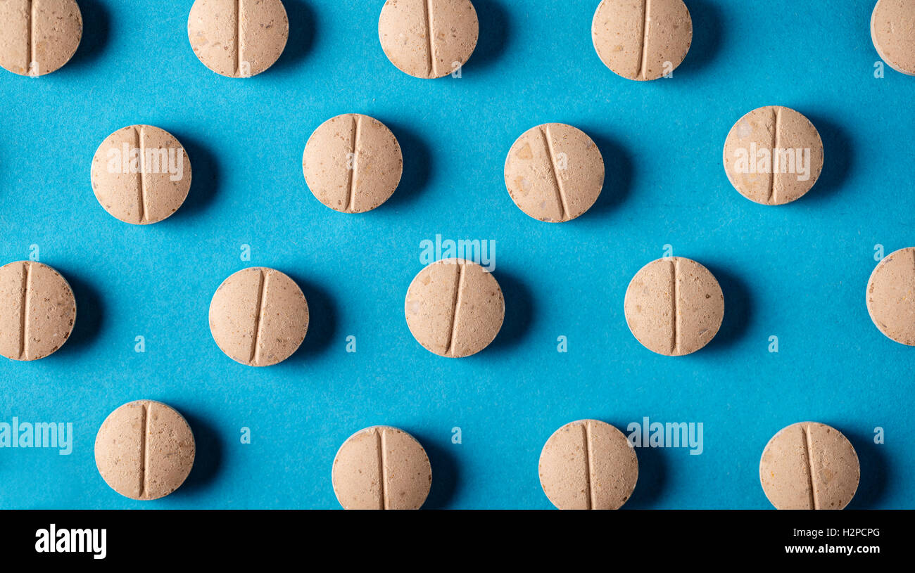 Round blue pill hi-res stock photography and images - Alamy