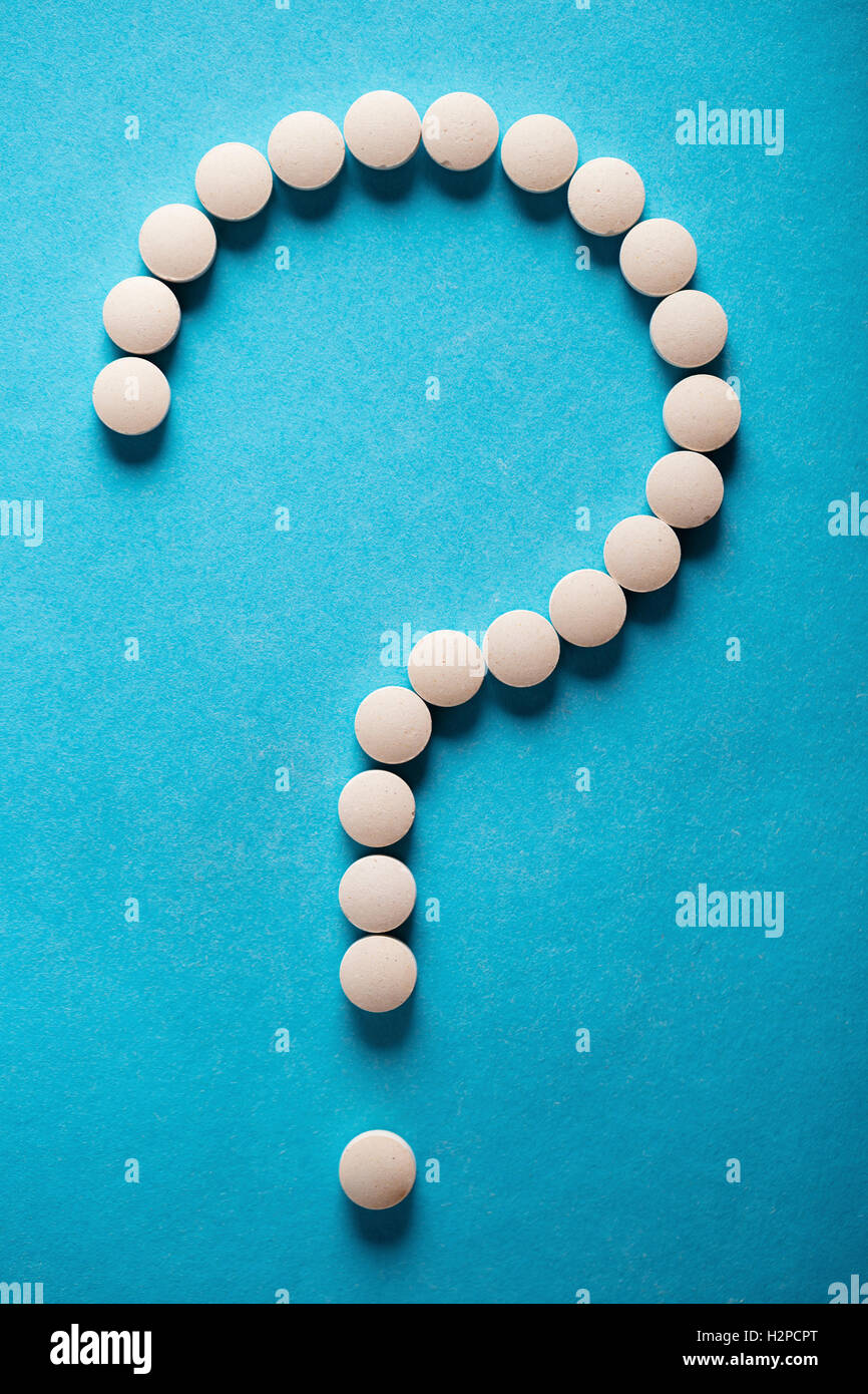Pills question mark hi-res stock photography and images - Alamy