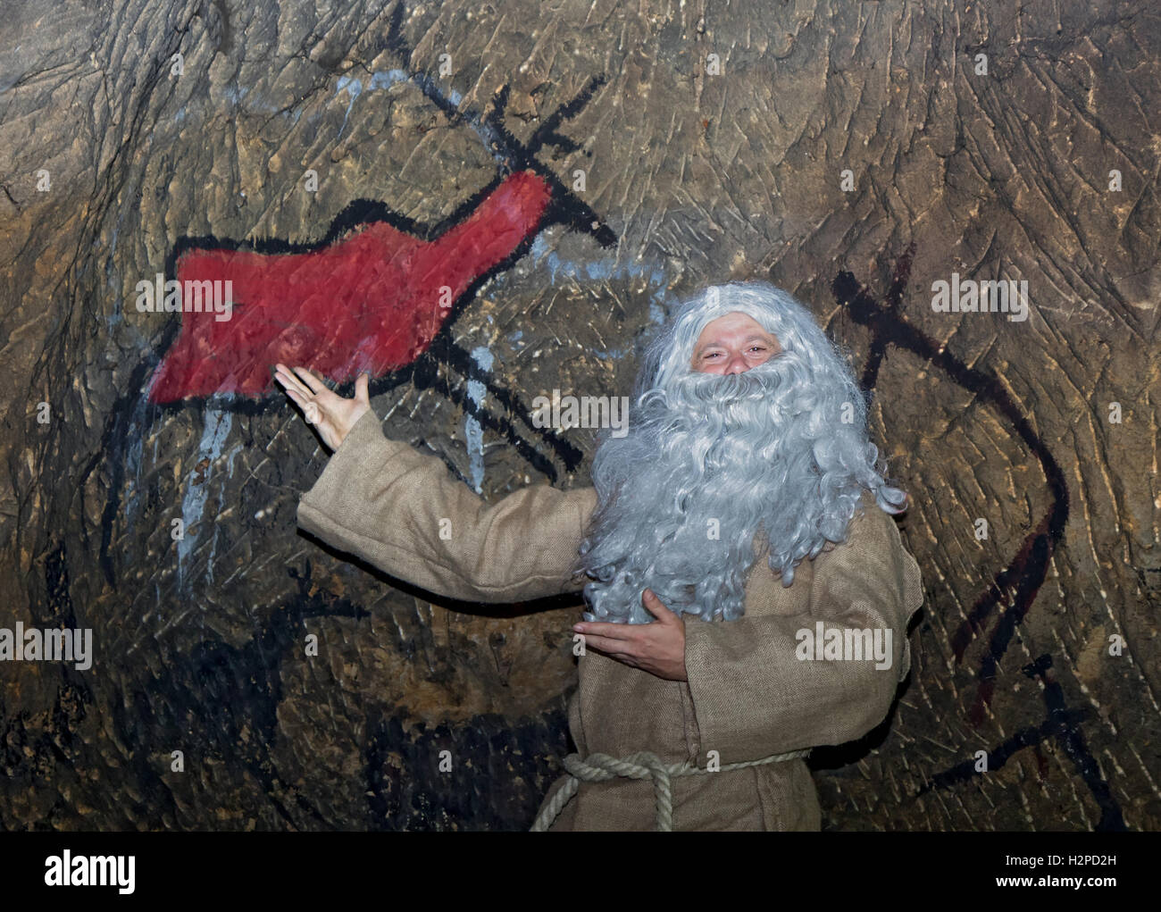 Deer cave painting hi-res stock photography and images - Alamy