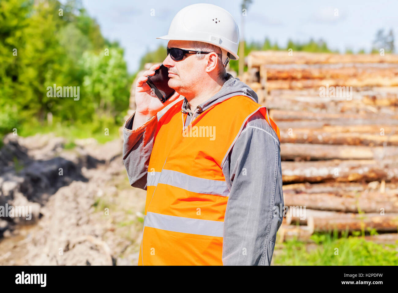 Forest officer hi-res stock photography and images - Alamy