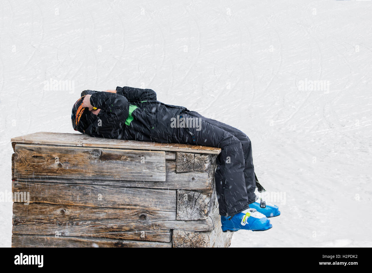 Exhausted child sport hi-res stock photography and images - Alamy