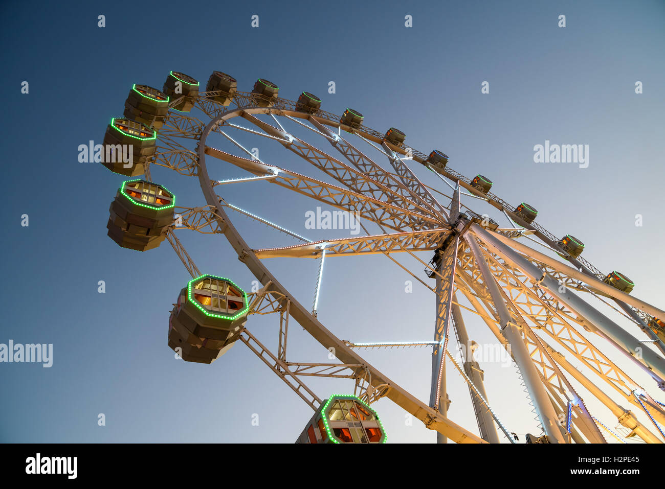 Giant Ferris Wheel In Fun Park On Night Sky Stock Photo - Alamy