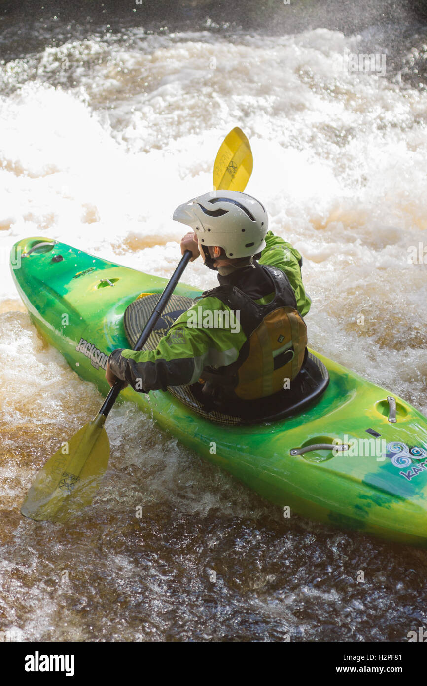 Outdoor activity centre canoe hi-res stock photography and images - Alamy