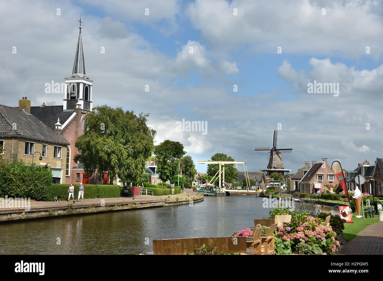 Birdaard small village friesland hi-res stock photography and images ...