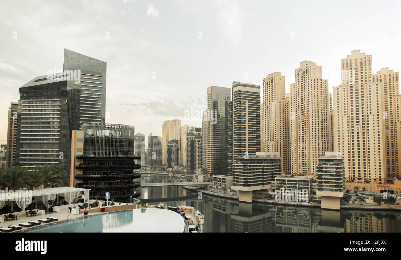 Dubai city seafront with hotel infinity edge pool Stock Photo - Alamy