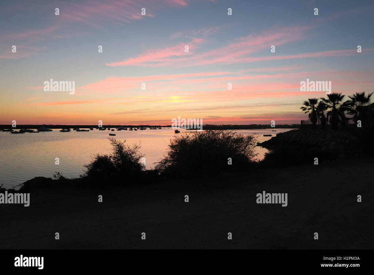 Faro harbour sunset hi-res stock photography and images - Alamy