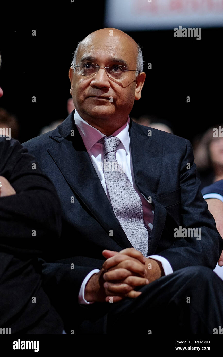 Labour mp keith vaz hi-res stock photography and images - Alamy