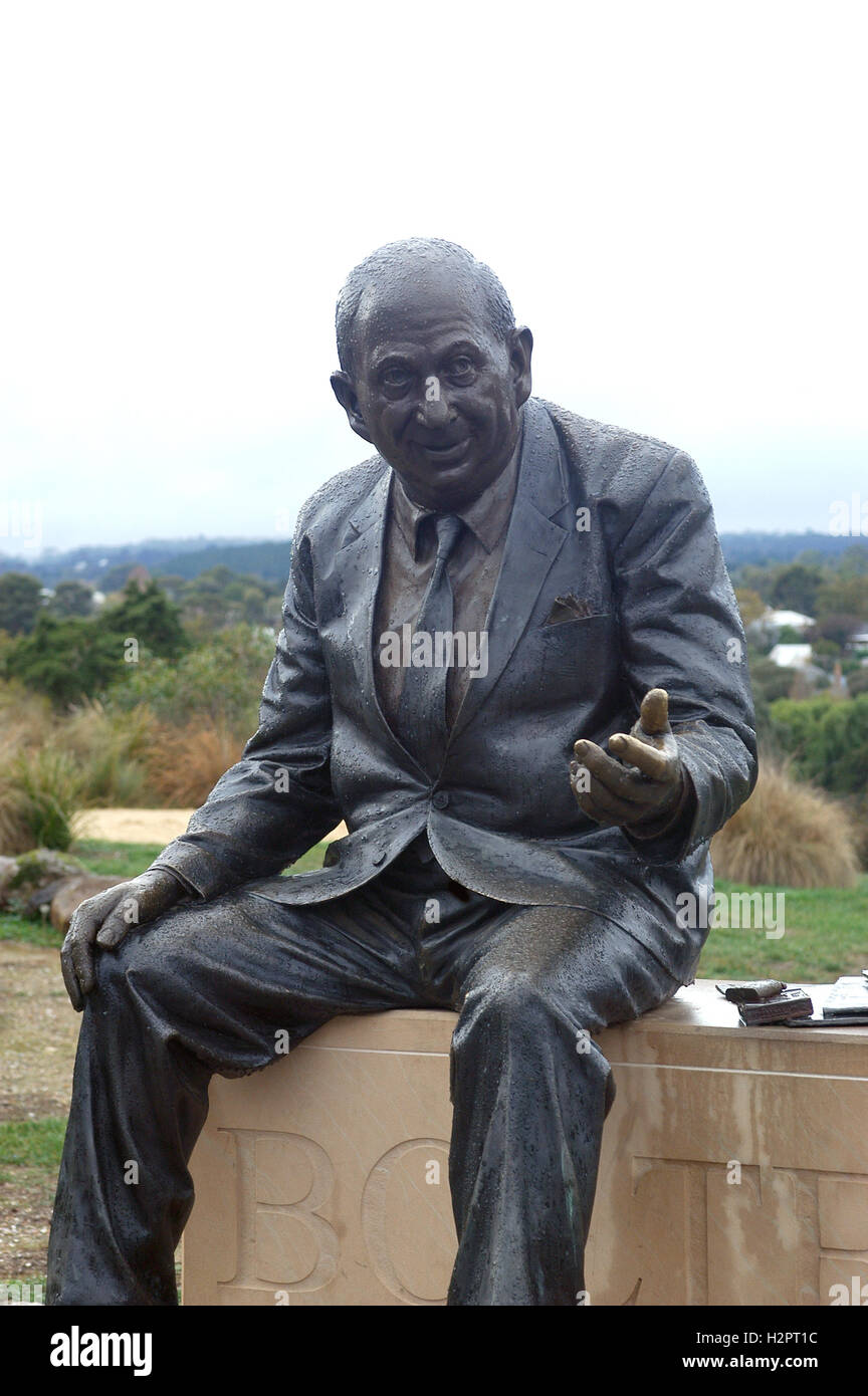 Rule of Henry Bolte with Ballarat in front of the museum of gold Stock ...