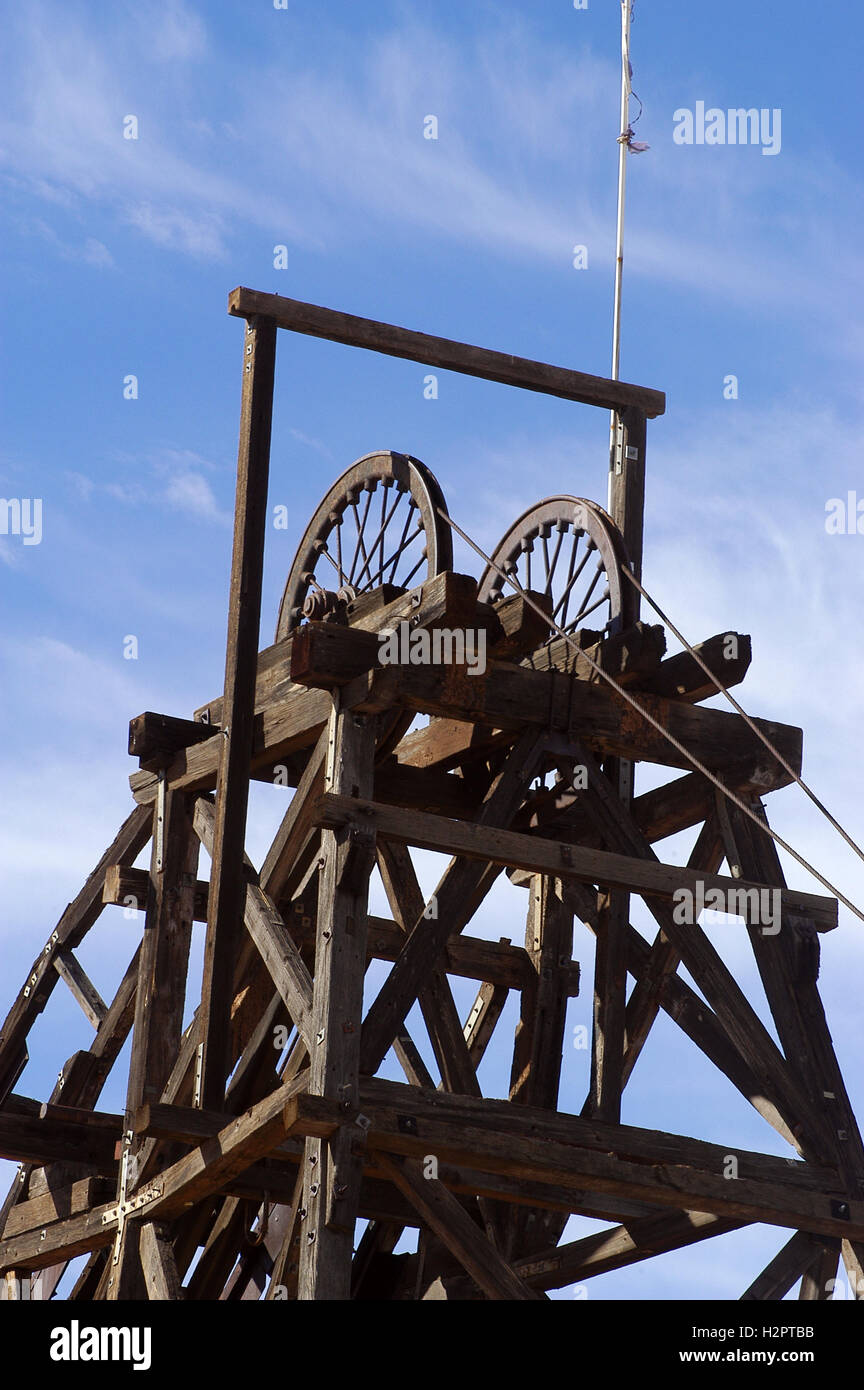 mine shaft of the goldmine of Leonora in the Australia Western Stock ...
