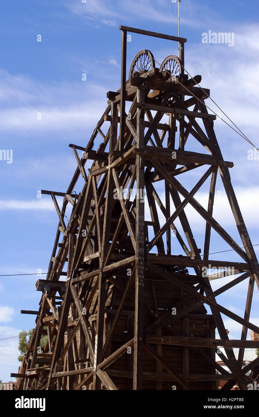 mine shaft of the goldmine of Leonora in the Australia Western Stock ...