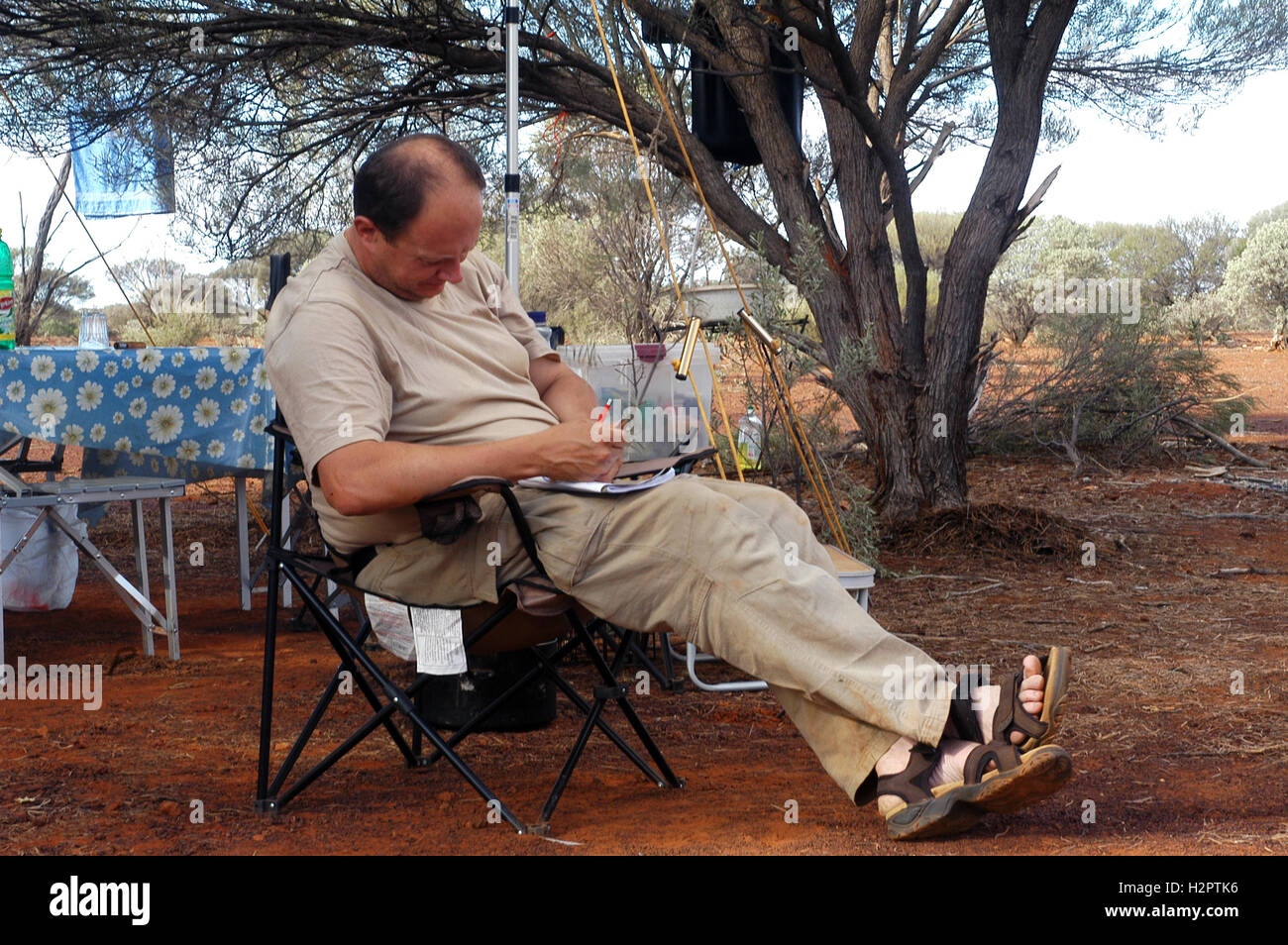 Writing in the Australian bush Stock Photo - Alamy