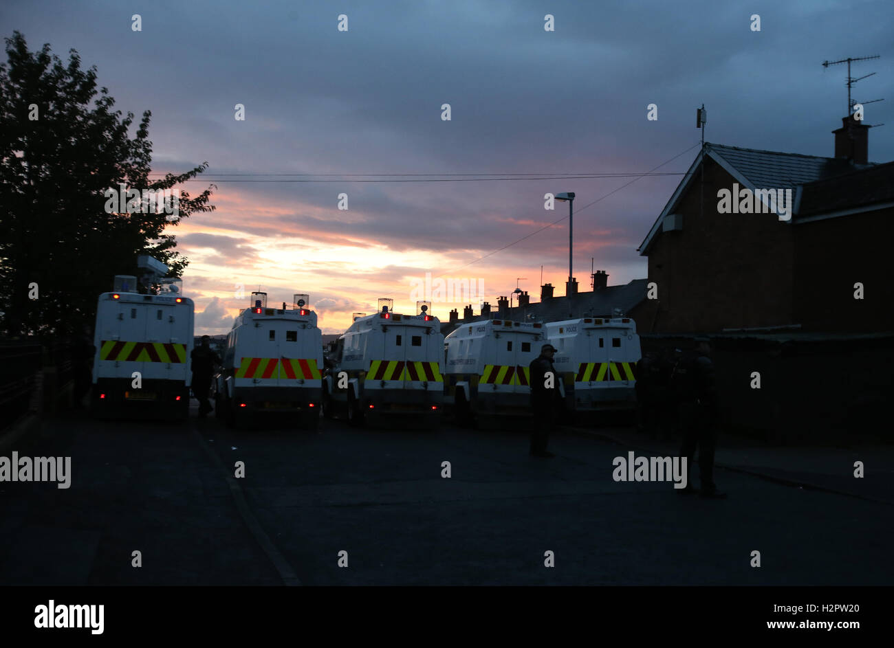 Police Service of Northern Ireland (PSNI) officers mount a security ...