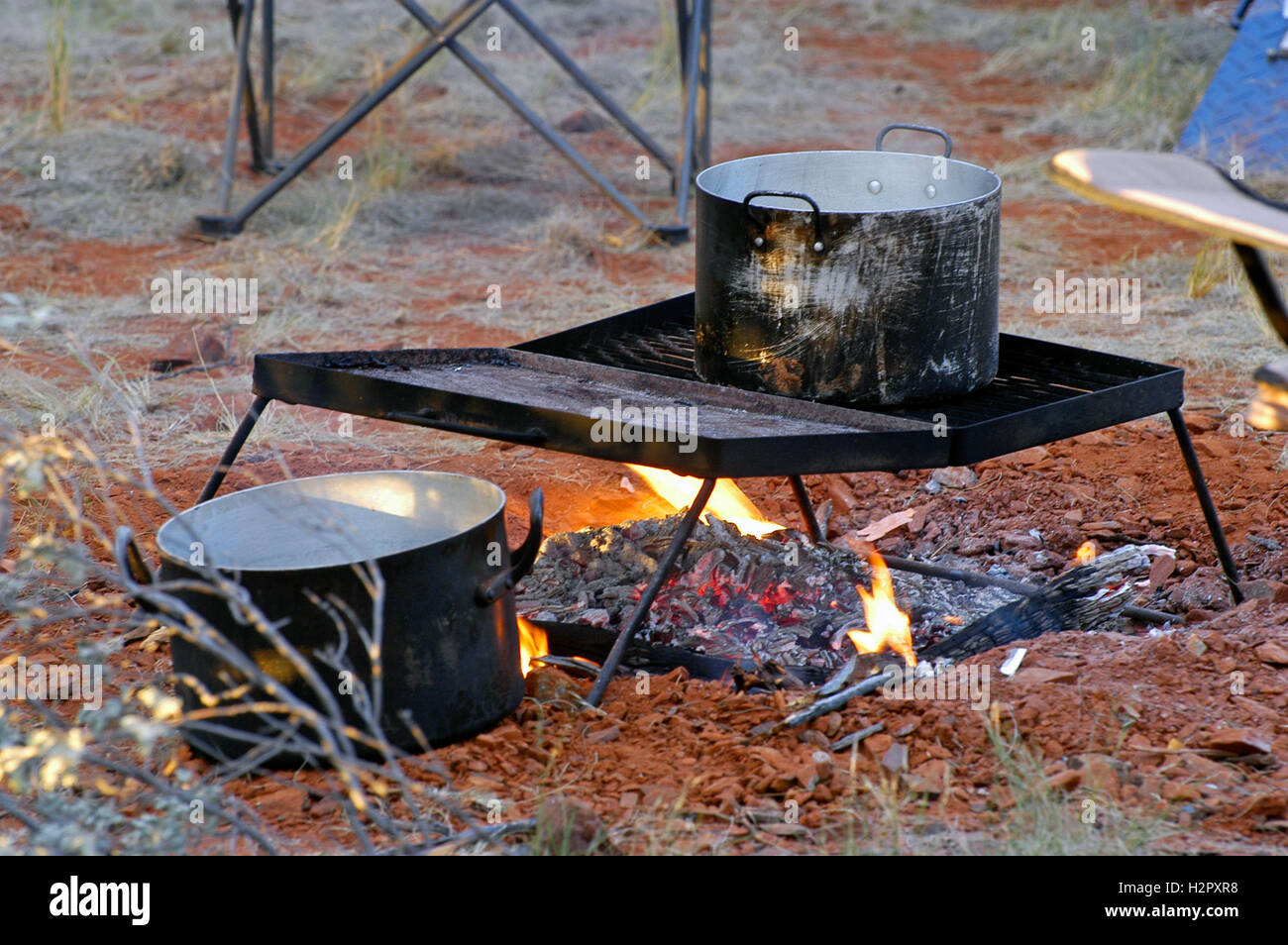 kitchen in full Australian bush Stock Photo - Alamy