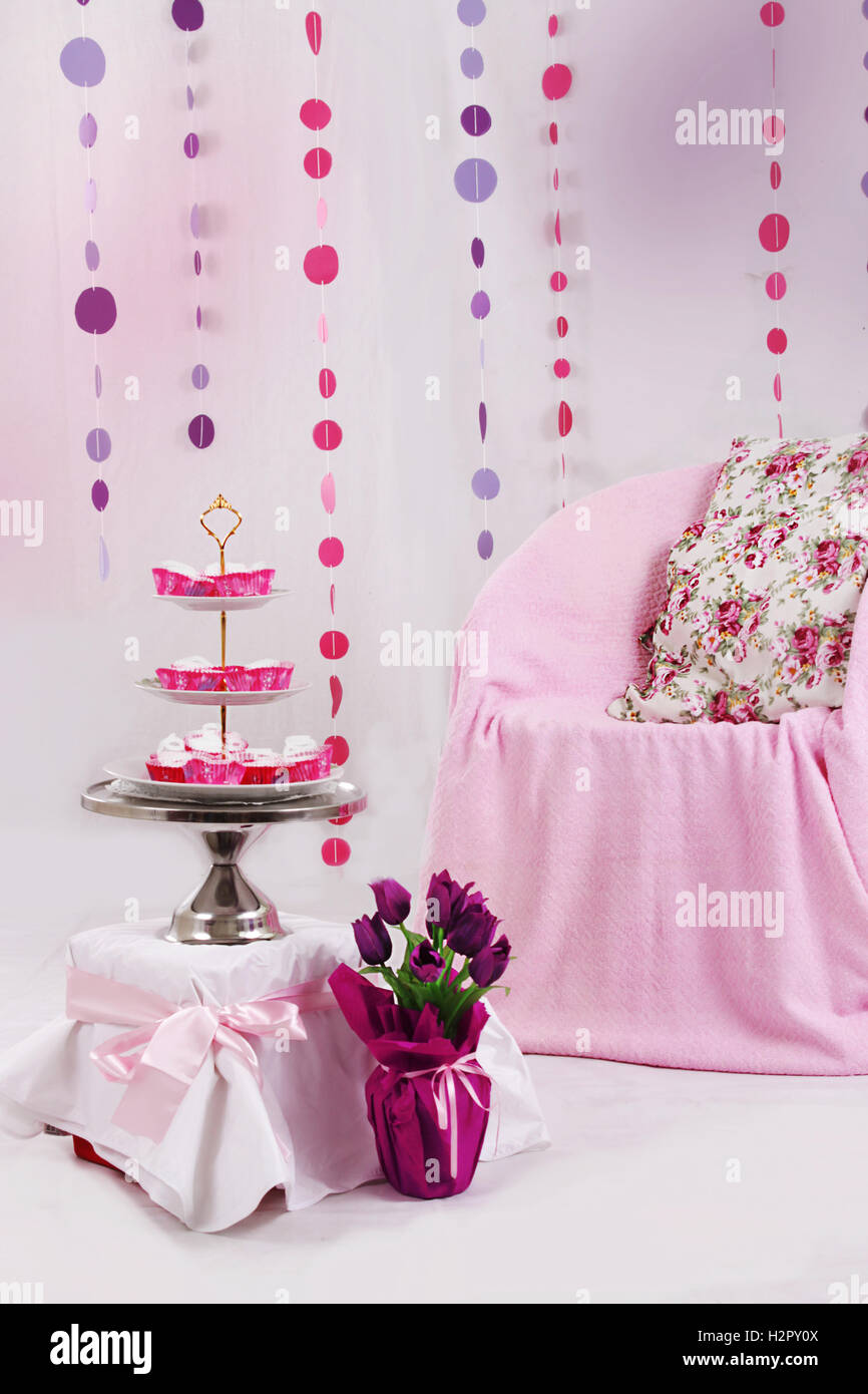 Pink baby shower decor Stock Photo - Alamy