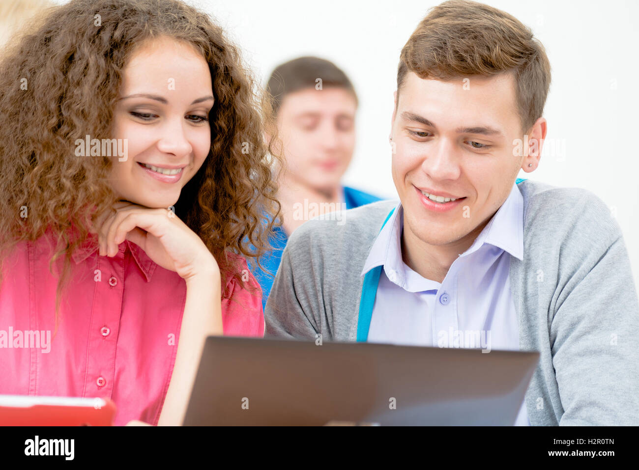 students together to discuss lecture Stock Photo - Alamy