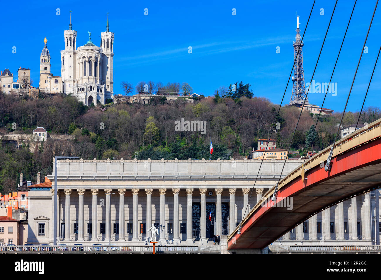 Famous view of Saone river and footbridge at Lyon Stock Photo - Alamy
