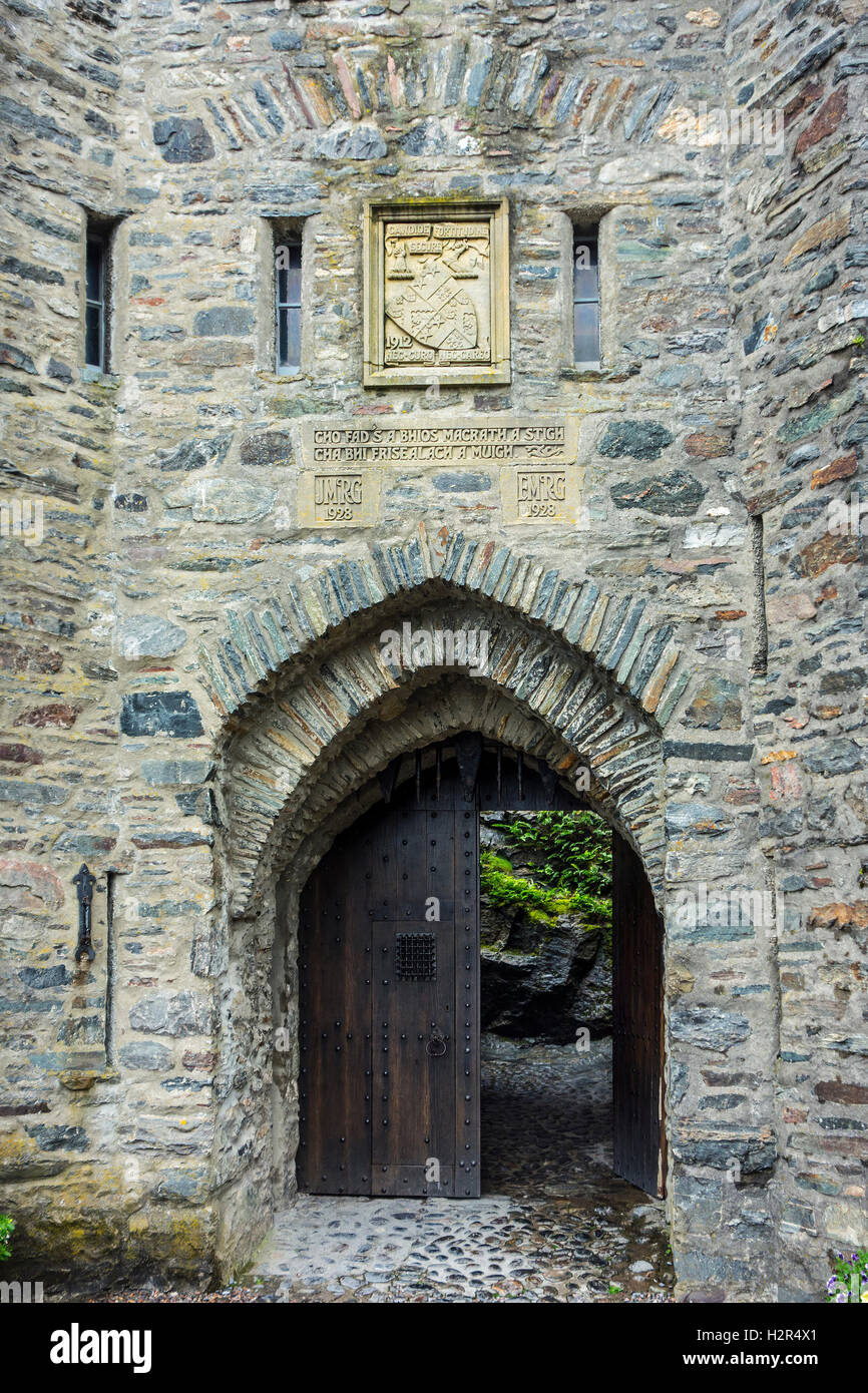 Entrance gate to Eilean Donan Castle, Ross and Cromarty, Western ...