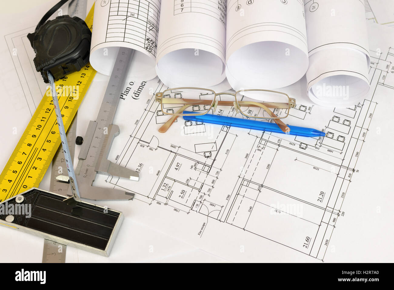 Construction drawings. Desk builder Stock Photo - Alamy