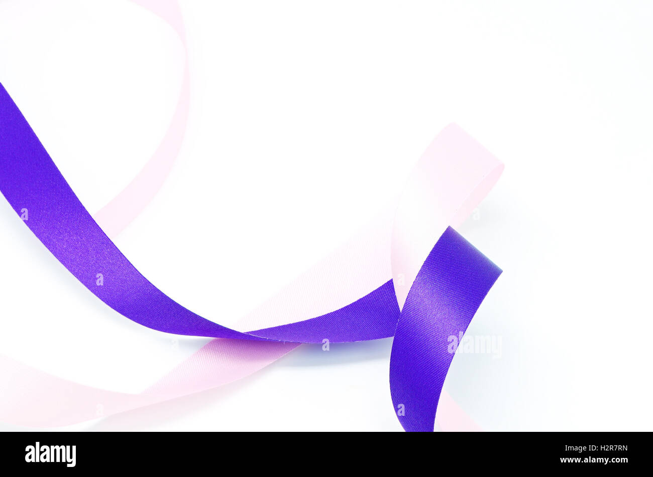 Pink purple ribbon hi-res stock photography and images - Alamy