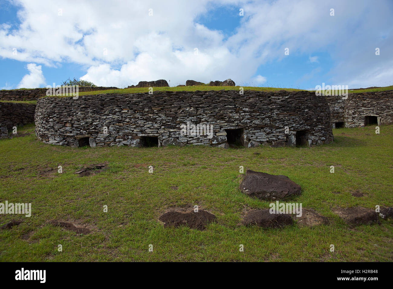 Stones huts in the historic village of Orongo, Easter Island Stock ...