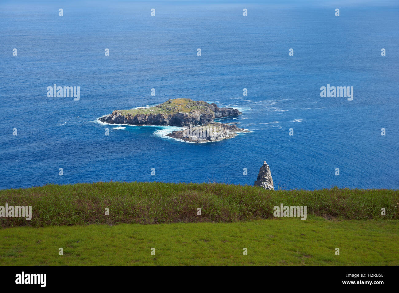 Islands of Motu Nui and Motu Iti lying offshore from Easter Island ...