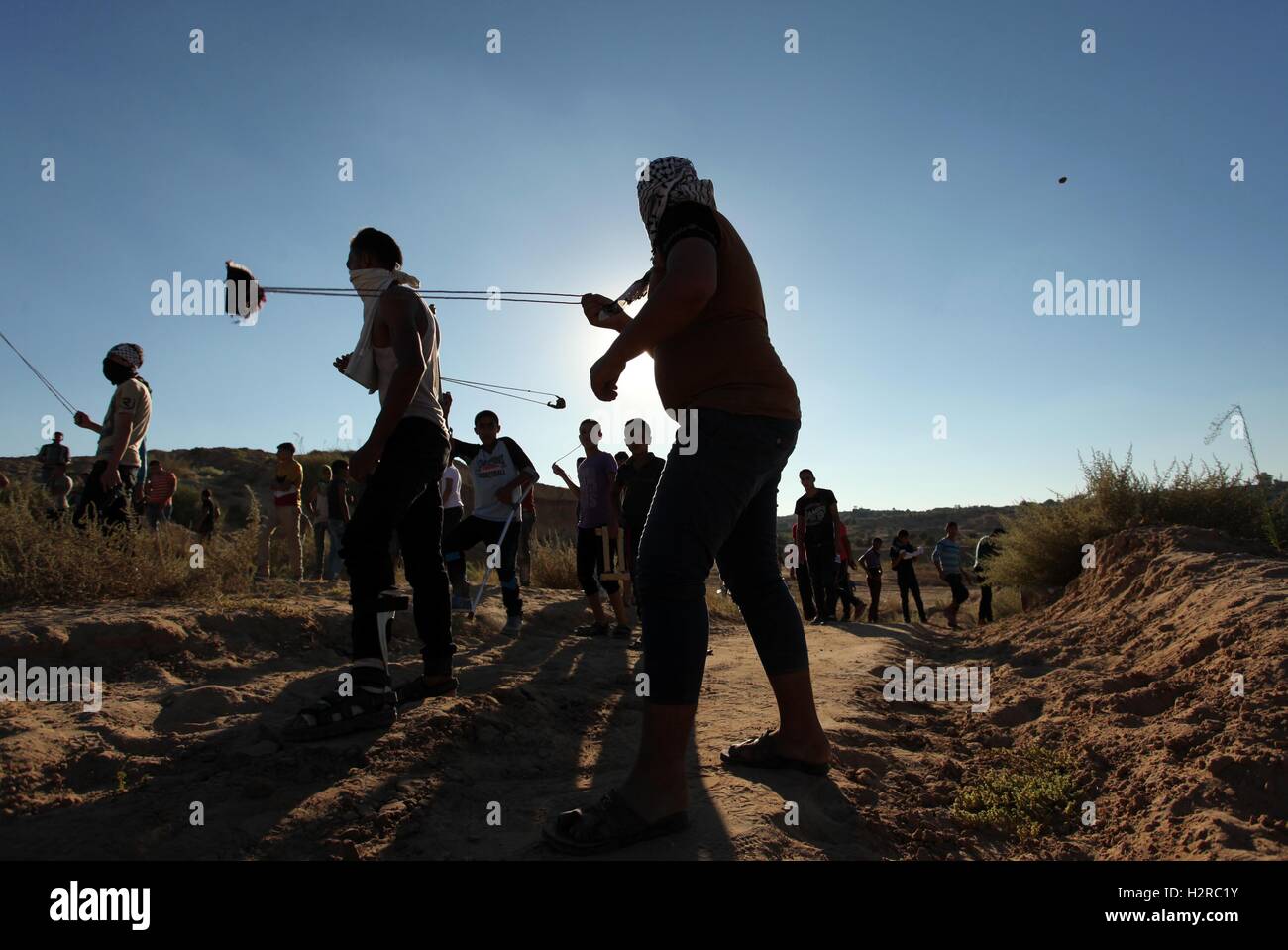 Bureij, Gaza Strip, Palestinian Territory. 30th Sep, 2016. Palestinian ...