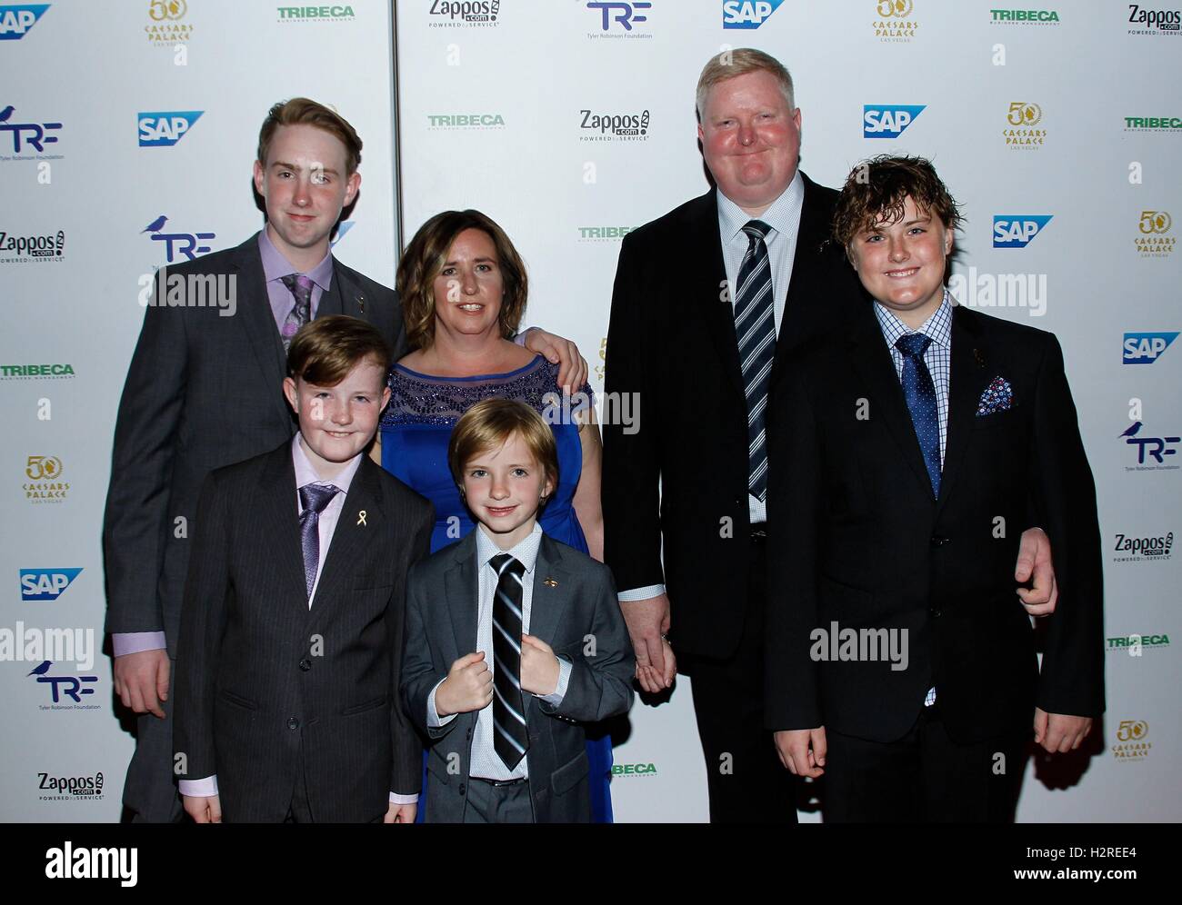 Las Vegas, NV, USA. 30th Sep, 2016. Gavin Morrison, Owen Morrison ...